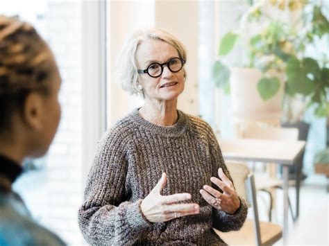 Am I Too Fat For Sex Sexologist On How To Cope With Intrusive Thoughts News Com Au