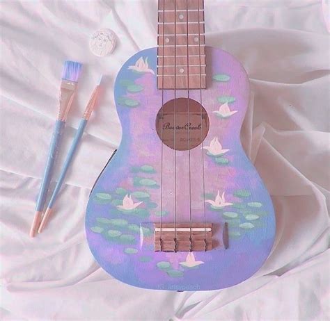 Pin De Lauren♟️ En 《☆cute Ukuele Dings☆》 Guitarras Decoradas