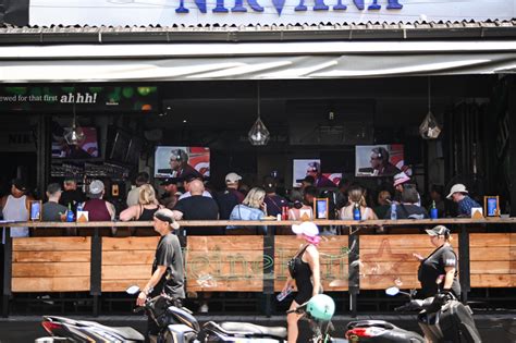 May Bar In The Laguna May Bar In The Laguna Night Club