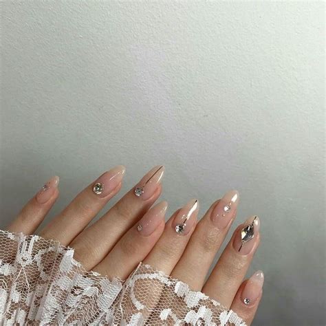 Pin de Mana nailstyle em Nail Beautiful Unhas Acessórios