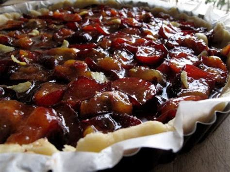 Recette de tarte aux prunes rouges délicieuse