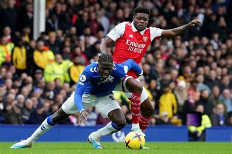 Mikel Arteta Backs Thomas Partey To Stay At Arsenal Despite Declan Rice