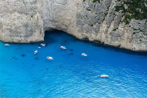 Navagio 베이 고 여름에 우주선 잔해 비치 쟈 킨 토스 그리스의 가장 유명한 자연 명소 0명에 대한 스톡 사진 및 기타