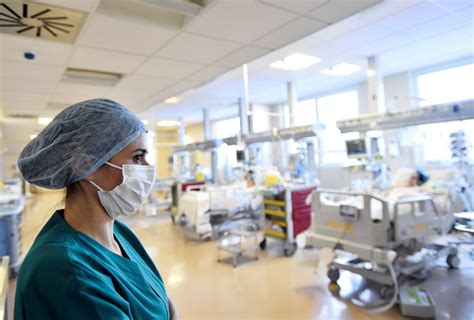Hospitales Privados Prestarán 50 De Camas Sector Público Se Centrará