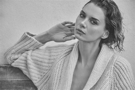 Vera Iconic Focus Top Modeling Agency In New York And Los Angeles