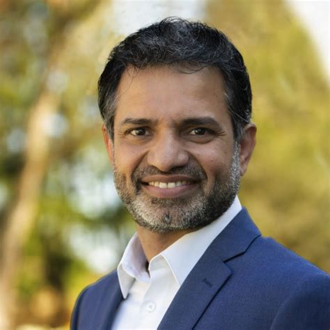 Leslie Sequeira Youtube