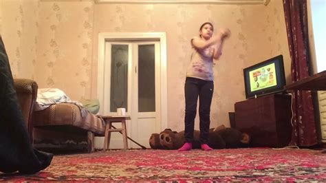 Я кидаю мяч - YouTube