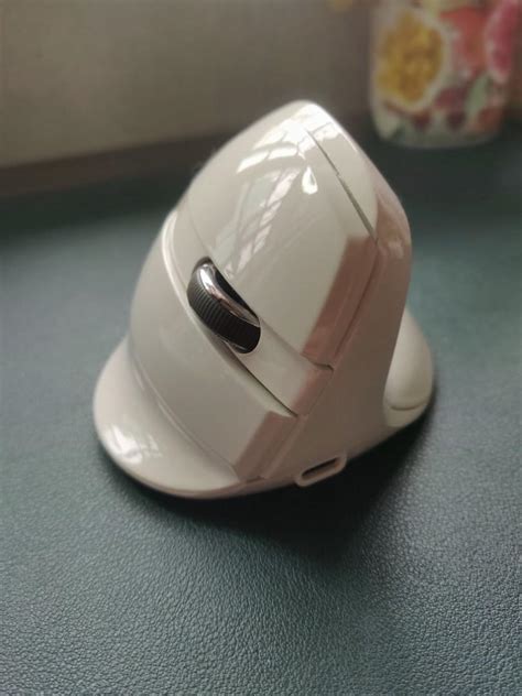 Delux M16 Mini Vertical Wireless Mouse Computers And Tech Parts And Accessories Mouse And Mousepads