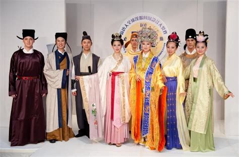 Shen Yun Costumes Exploring The Fine Art Of Chinese Dress Ancient