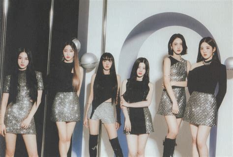 Stayc Star To A Young Culture Album Scans Kpopping