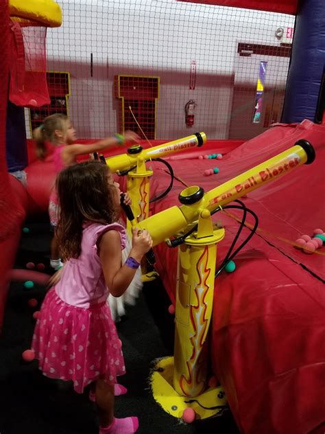 Play St Louis Bounceu Open Bounce Chesterfield