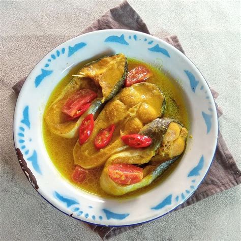 Resep Patin Masak Kuning Sederhana Rumahan Di Yummy App