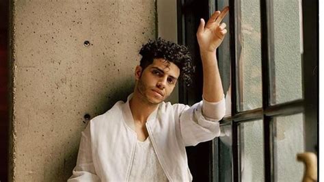 Aladdin Star Mena Massoud Deletes Twitter After Backlash On The Little