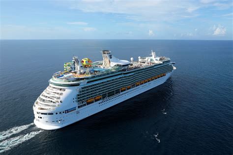 How Long Is The Cruise From Miami To Bahamas Touristsecrets