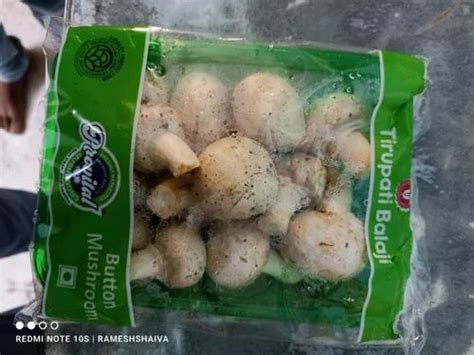 Button Mushroom Packaging Type Pouches Packaging Size 1 Kg At Best