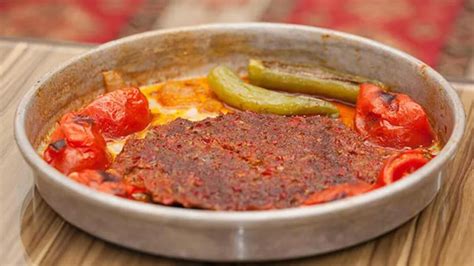 HATAY TEPSİ KEBABI TARİFİ Gelinim Mutfakta tepsi kebabı nasıl yapılır