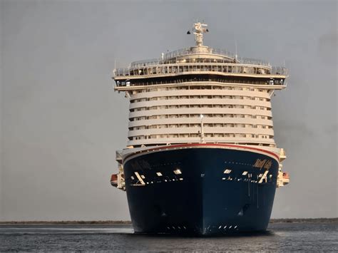 Barku Di Apénas Kuater Aña Bieu Di Carnival Mardi Gras Pa Promé Biaha A Drenta Haf Di Boneiru