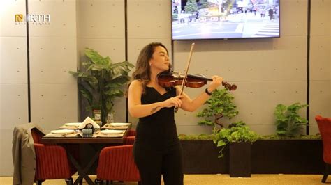 جلنار جرجس عازفة كمان سورية في أربيل تطمح إلى النجومية Youtube