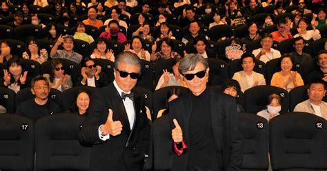 舘ひろしあぶデカ続編体力がもてば大阪のファンに約束 帰ってきた あぶない刑事大阪で舞台あいさつ付き先行上映会 サンスポ