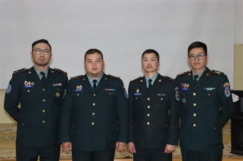 Цэргийн эмч сувилагчид энхийг сахиулах ажиллагаанд үүрэг гүйцэтгэнэ Hunnu Mn