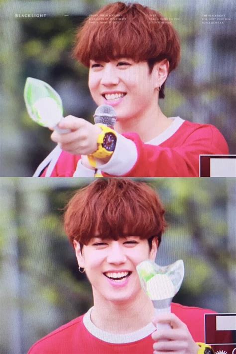 새로 나온 아이돌 공식응원봉  인스티즈 Instiz 이슈 카테고리