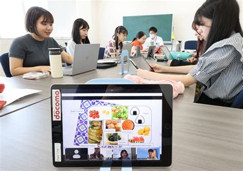 2国の学生らしさ弁当に 金城学院大・高×シンガポール国立大学 学生活動 中日新聞掲載記事 金城学院大学 中日進学ナビ