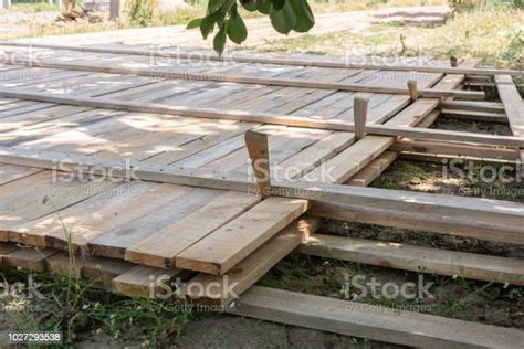 나무 Formwork 콘크리트 스트립 재단 0명에 대한 스톡 사진 및 기타 이미지 0명 개발 건설 산업 Istock