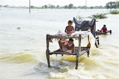 Swelling Lake Could Cause More Floods In Pakistan Borneo Bulletin Online