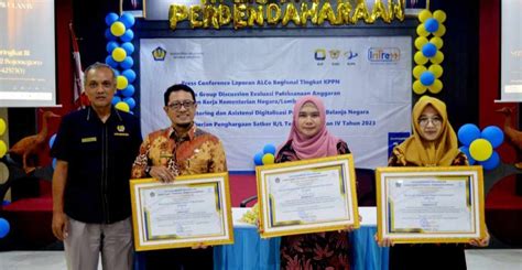 Kemenag Bojonegoro Meraih Tiga Penghargaan Dari KPPN Dalam Pengelolaan