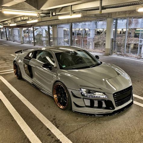 Wide Body Audi R8