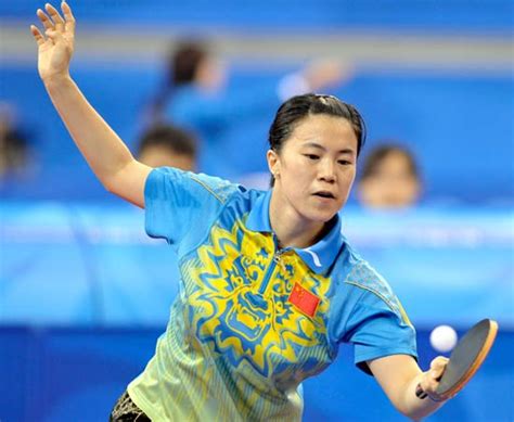图文 乒乓球 女团首轮中国队取胜 王楠轻松接球乒乓球2008奥运站新浪网