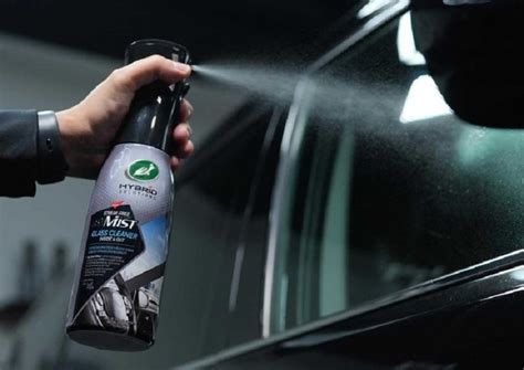Persiapan Musim Hujan Yuk Pilih Pembersih Kaca Mobil Terbaik AutoFun