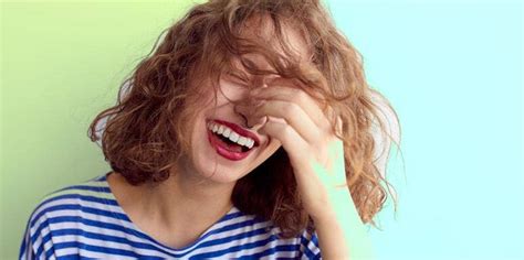 18 Best Pimple Patches To Heal Acne Overnight 2020 Yourtango