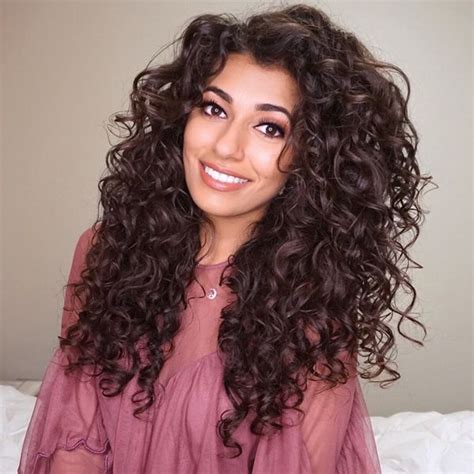 Whats My Curl Type 3 Curly Hair 3a Curly Hair Curly Hair Types Curly Hair With Bangs Types