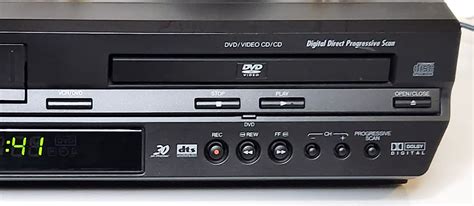 Jvc Hr Xvc26u Vhs Vcrdvd Player Combo Vcr