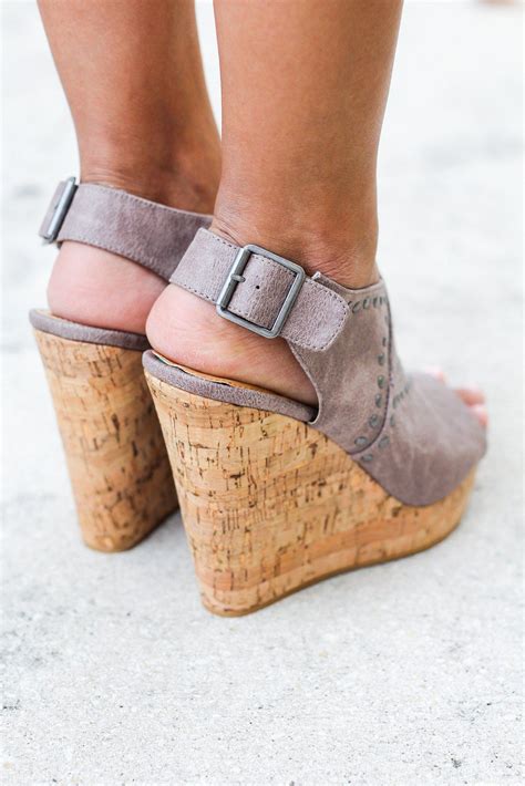 Sinni Gray Wedges Cute Wedges Online Boutiques Saved By The Dress