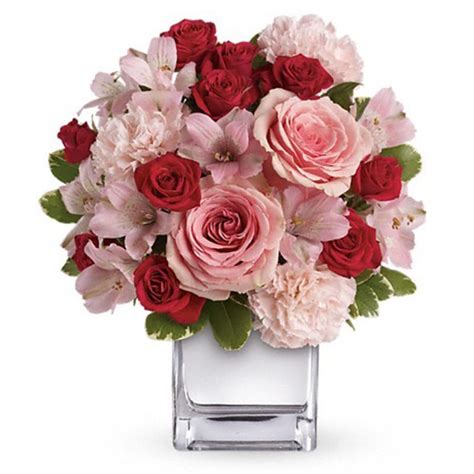 Telefloras Love That Pink Bouquet With Roses In Dallas Tx All