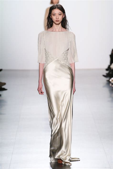 See The Complete Dennis Basso Fall 2017 Ready To Wear Collection
