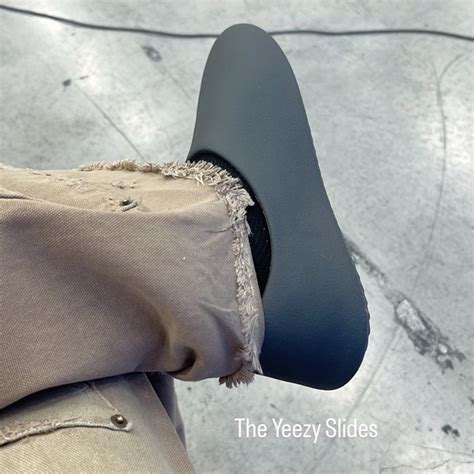 Kanye West Sl 01 Yeezy Slides
