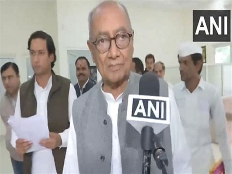 Madhya Pradesh Former Cm Digvijaya Singhs Traitor Jibe At