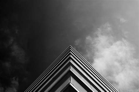 Symmetrical Stuff Symmetrical Building Architecture Sky