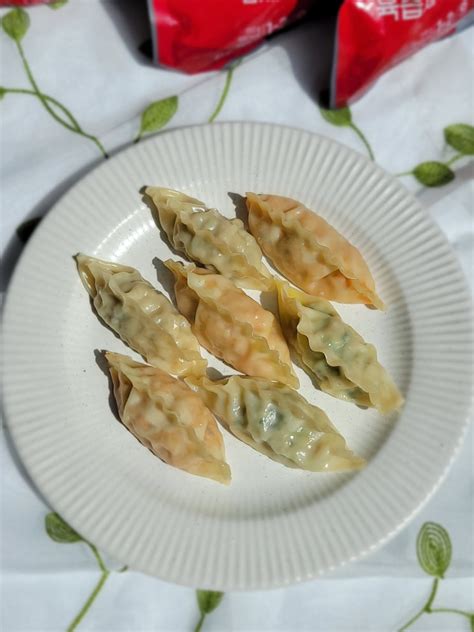 냉동 만두 찌는법 찌는시간 속이 알차 맛있는 더미식 김치만두 네이버 블로그