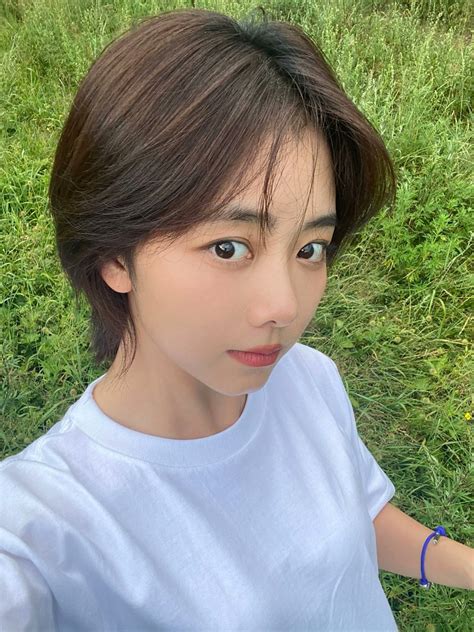 Yi94 On Twitter 谭松韵 二小姐的娃娃脸一配上野战的设定就让人热血沸腾！二小姐的生日庆典和六一儿童节就是在此野战！最后非常得意的展示自己的成果，552！让552根肉棒射无可