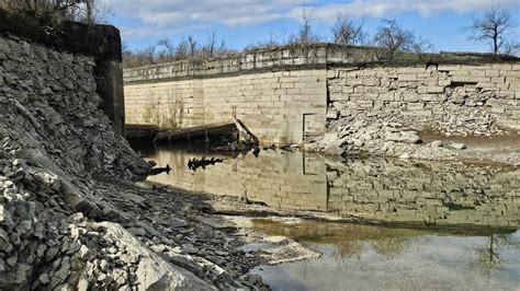 Industrial History Third Welland Canal Locks 21 And 22