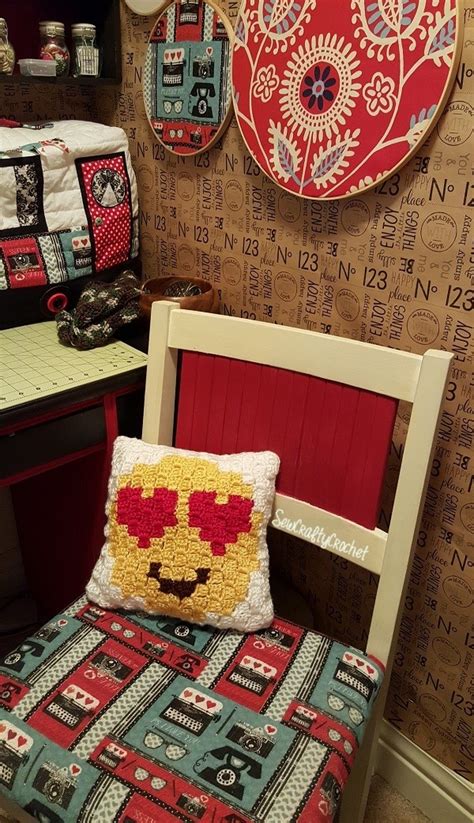 Heart Eyes Emoji Pillow Sew Crafty Crochet