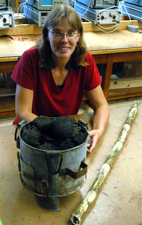 Amy Smiths Instagram Twitter And Facebook On Idcrawl