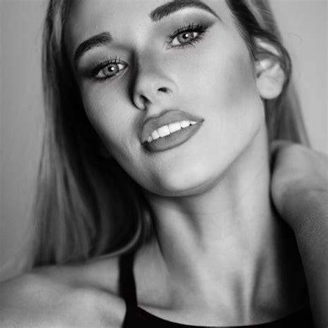 Candace M Ace Models