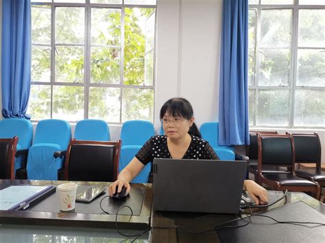 文传学院组织召开新进教师教学技能培训会 文学与传媒学院