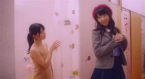 横山由依のセクシーシャワーシーンがある永遠プレッシャーの公式mv