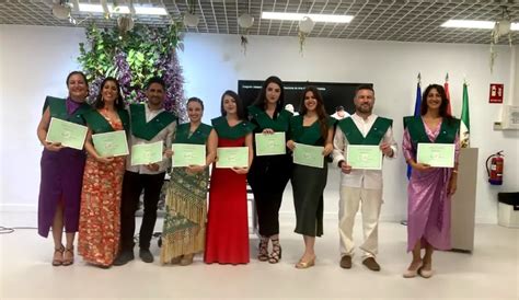 Histórica Graduación del Primer Máster en Investigación y Análisis del